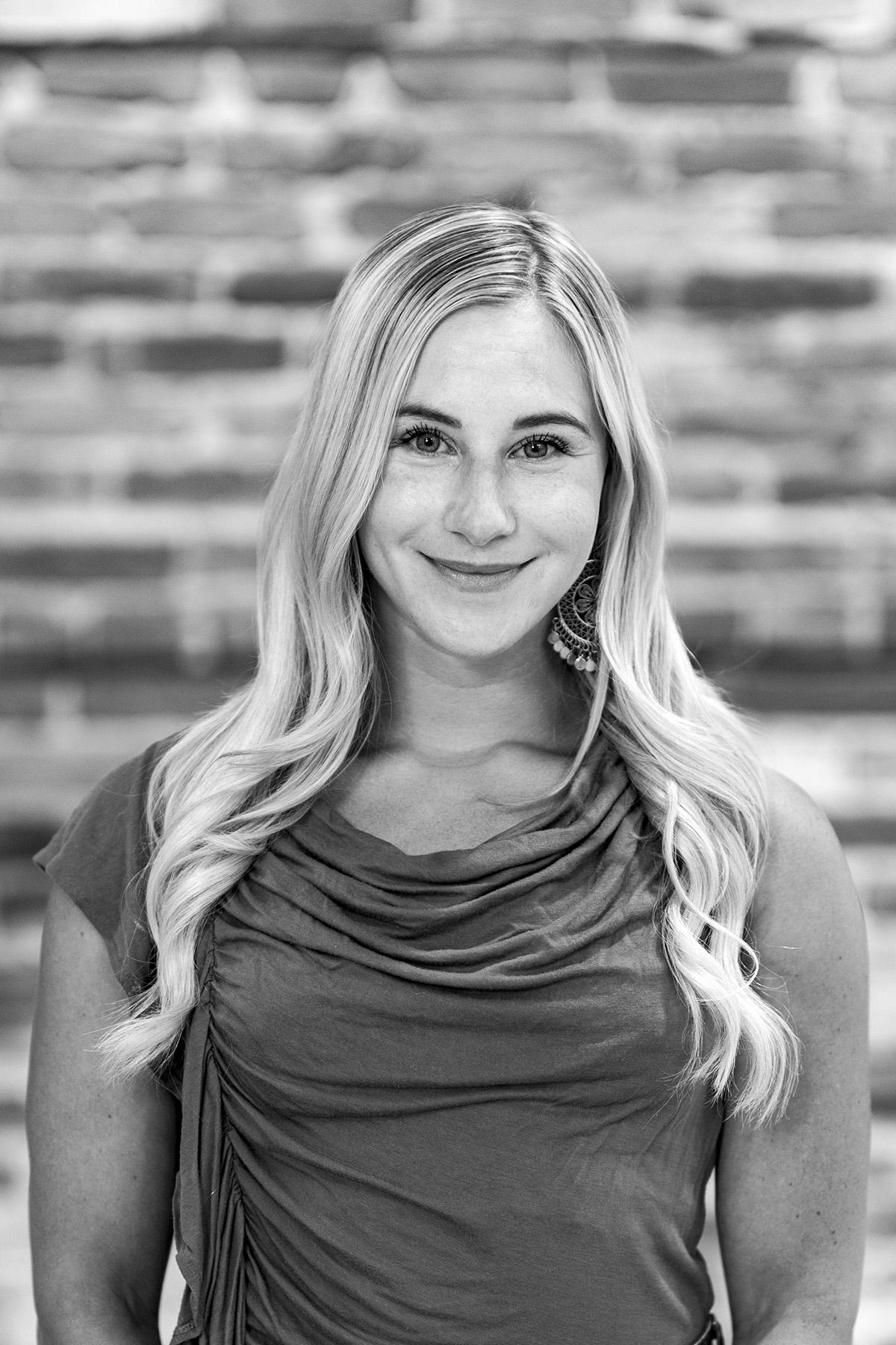 Corinne - Stylist